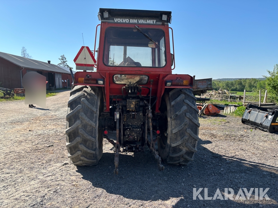 Traktor Volvo BM Valmet 2105, Grums, Klaravik auktioner