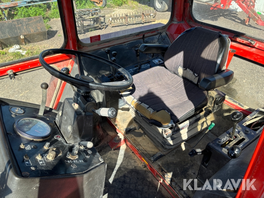 Traktor Volvo BM Valmet 2105, Grums, Klaravik auktioner