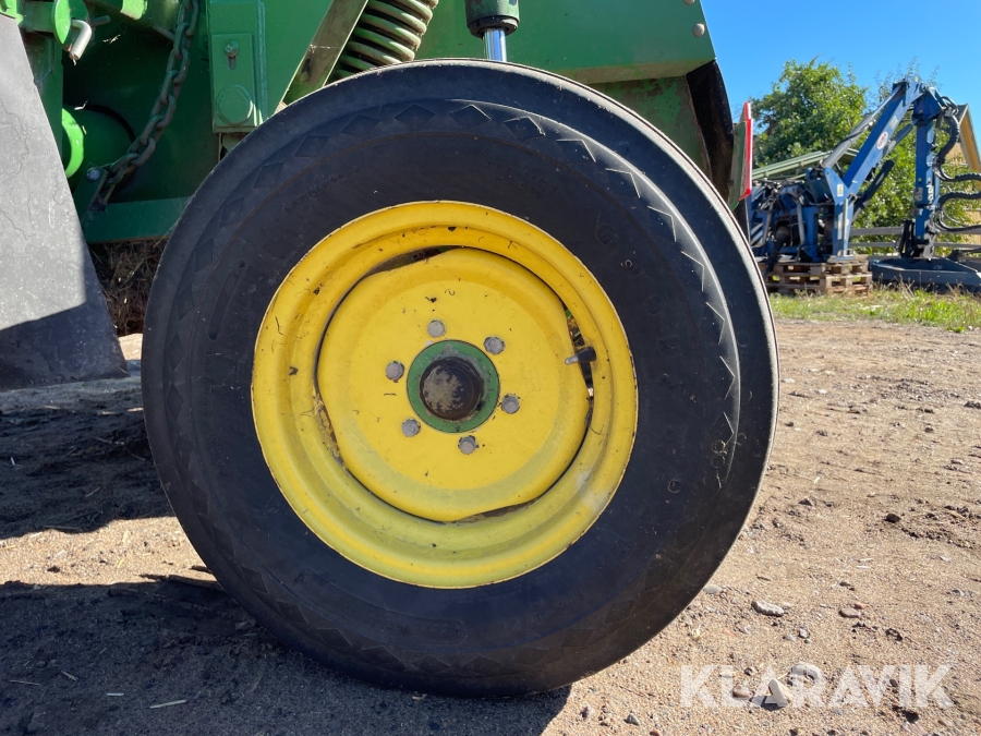 Slåtterkross John Deere 1350, Ronneby, Klaravik auktioner