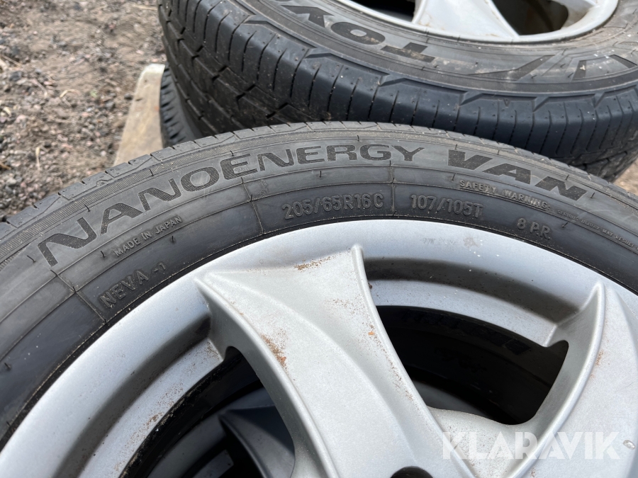 Däck Toyo NanoEnergy Van, Jönköping, Klaravik auktioner