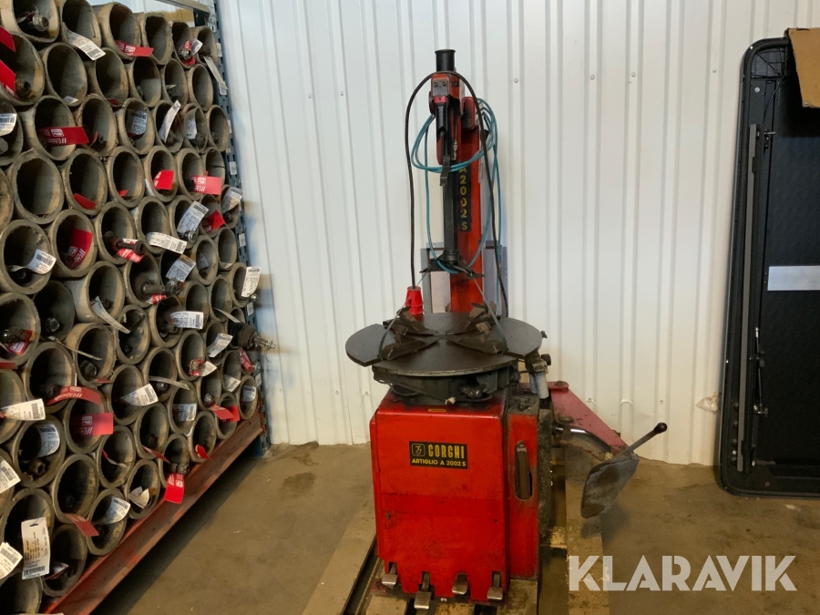 Däckkrängare för personbilsdäck Corghi Artiglio A 2002,