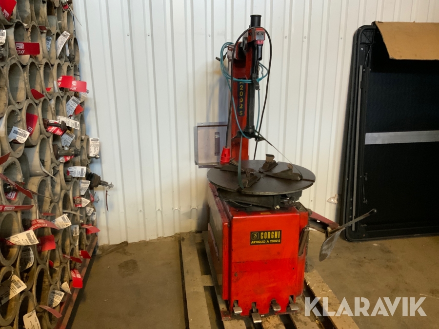 Däckkrängare för personbilsdäck Corghi Artiglio A 2002,