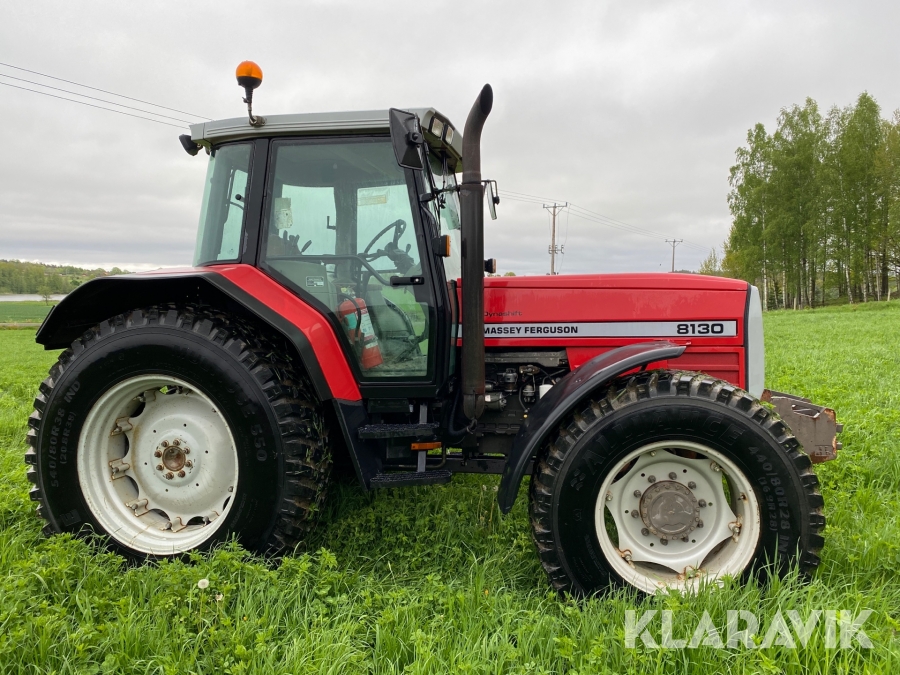 Traktor Massey Ferguson 8130
