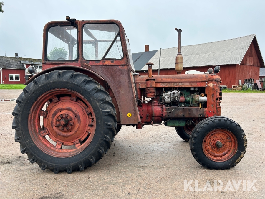 Veterantraktor Volvo BM Boxer 350, Svenljunga, Klaravik aukt
