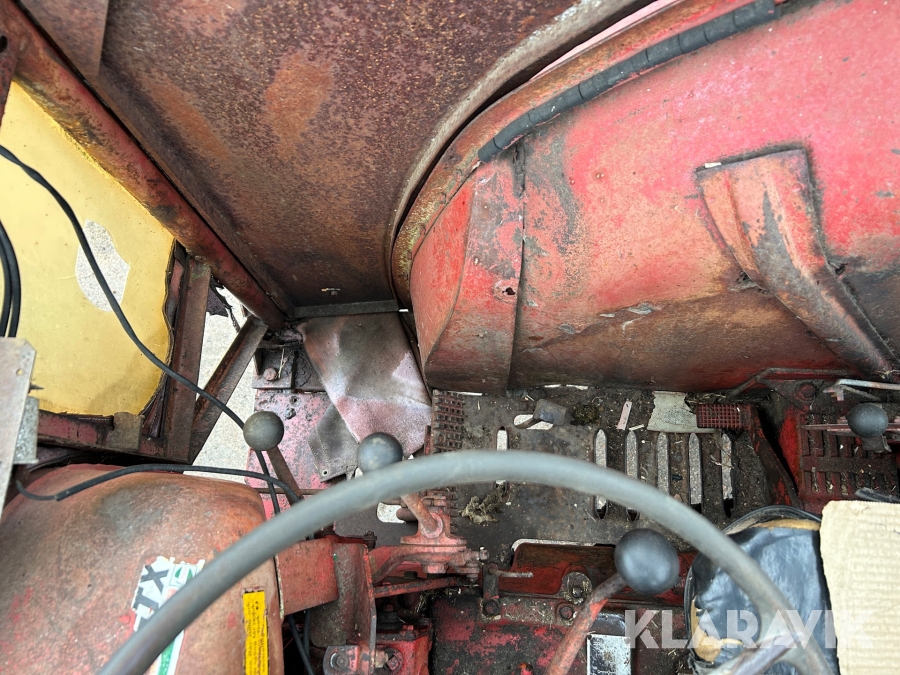 Veterantraktor Volvo BM Boxer 350, Svenljunga, Klaravik aukt