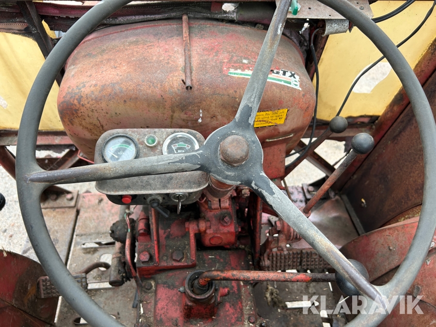 Veterantraktor Volvo BM Boxer 350, Svenljunga, Klaravik aukt