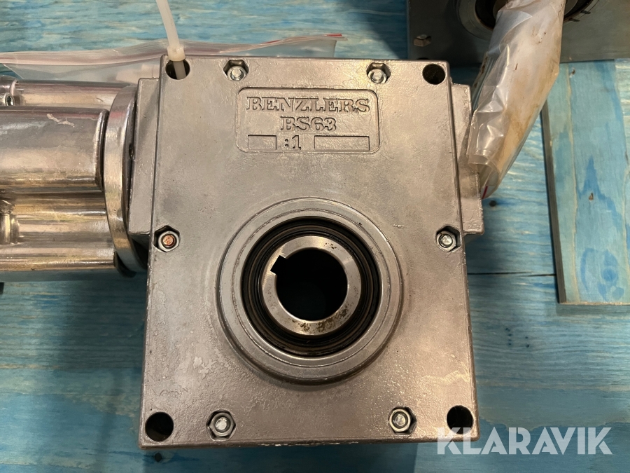 Vinkelväxel Benzlers Bs50 / Bs63, Köping, Klaravik auktioner