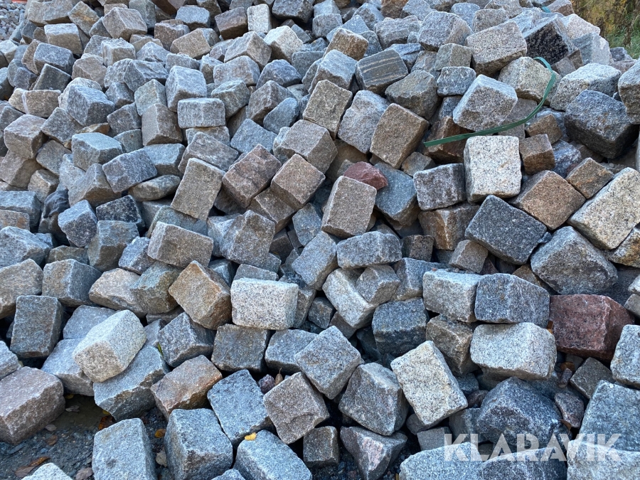 Svensk storgatsten, Stockholm, Klaravik auktioner