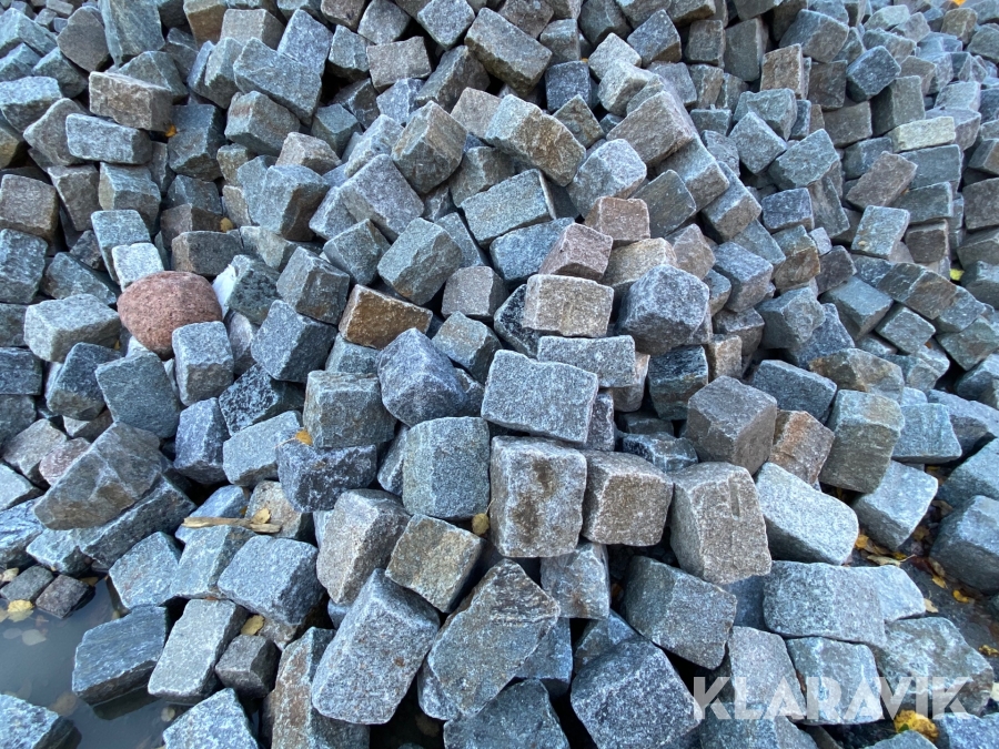 Svensk storgatsten, Stockholm, Klaravik auktioner