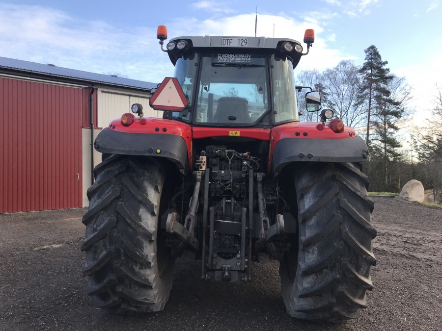 Traktor, MASSEY FERGUSON MF 7624