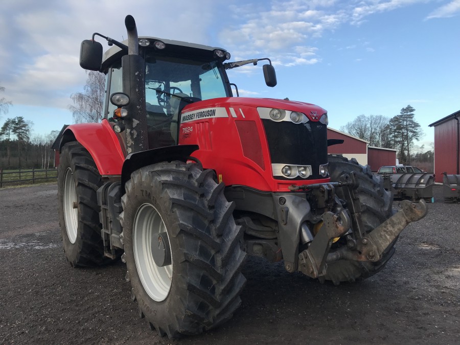 Traktor, MASSEY FERGUSON MF 7624