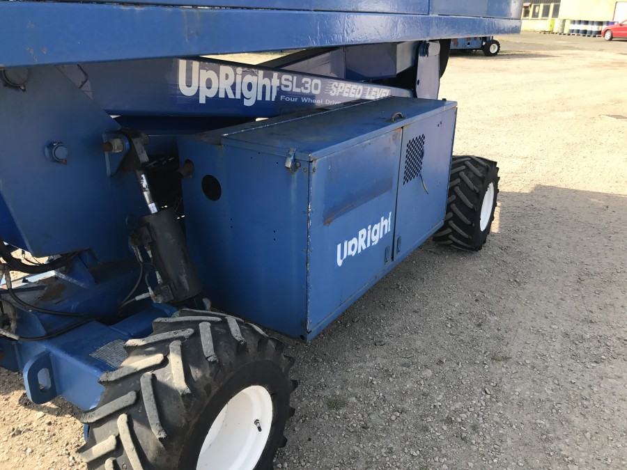 Saxlift UpRight SL30SL Diesel