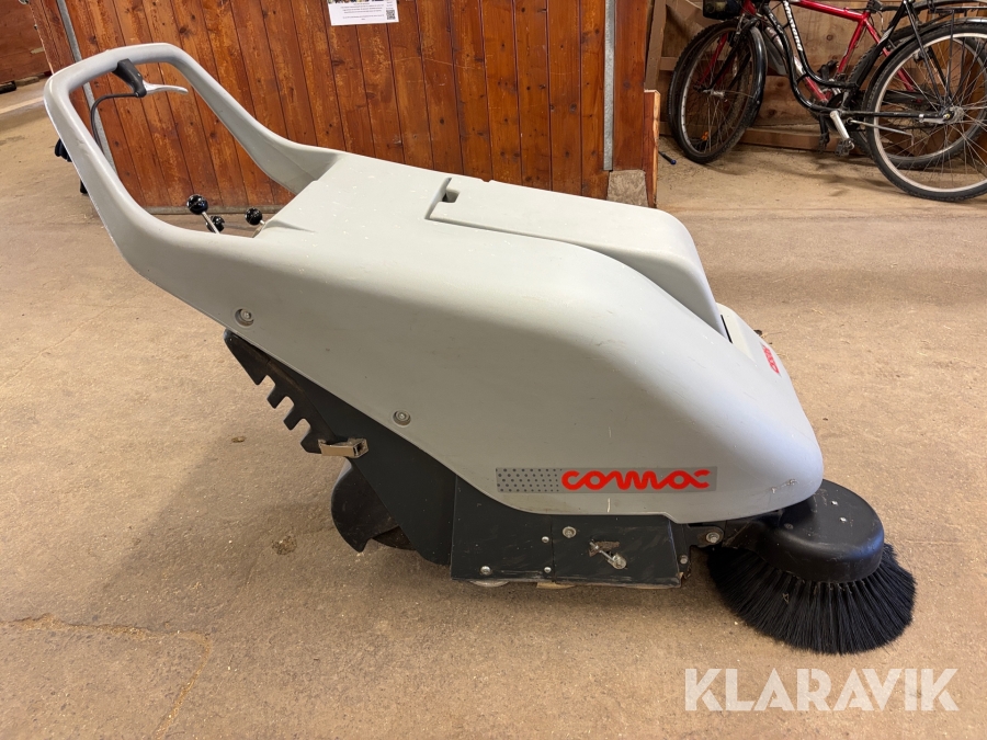 Sopmaskin Comac CS 50 BT, Linköping, Klaravik auktioner