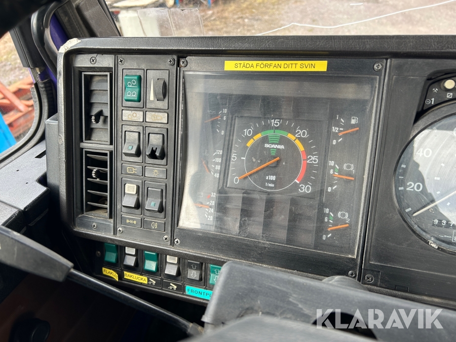 Lastväxlare Scania 112, Kiruna, Klaravik auktioner