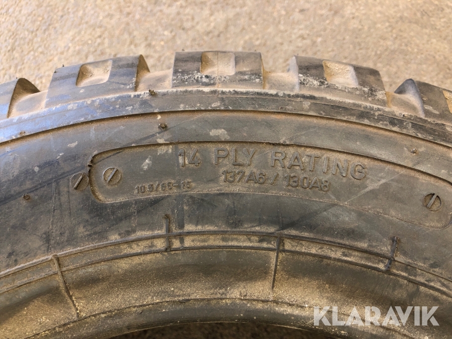 Klaravik Auktioner | Däck BKT implement AW702 10.5/65-16 1st