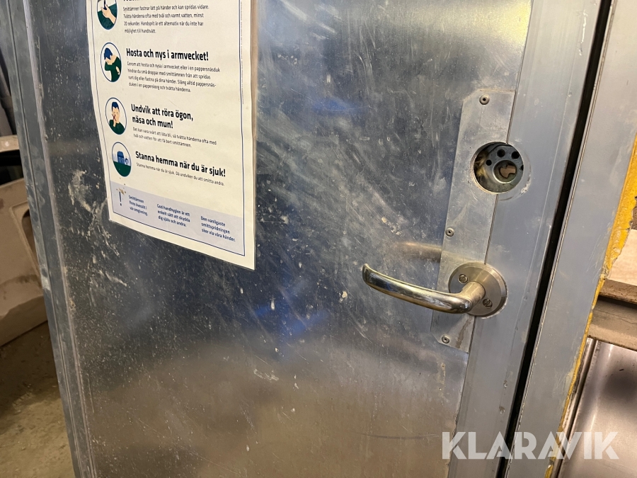 Dörrar i aluminium 2 st, Askersund, Klaravik auktioner