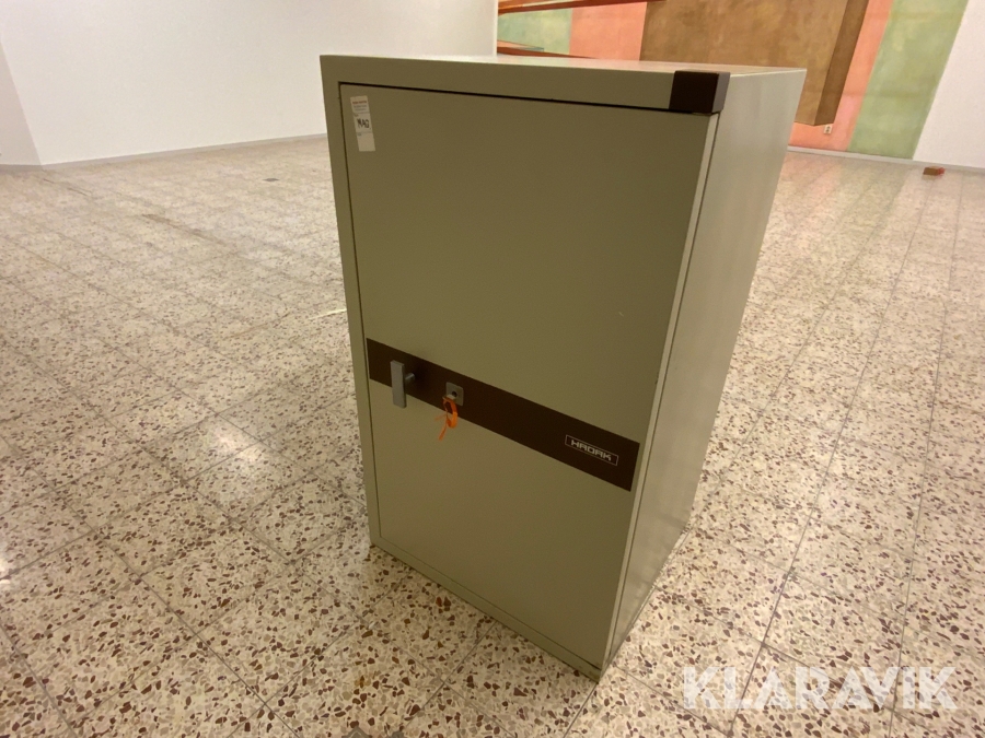 Klaravik Auktioner | Kassaskåp Hadak Mod 714