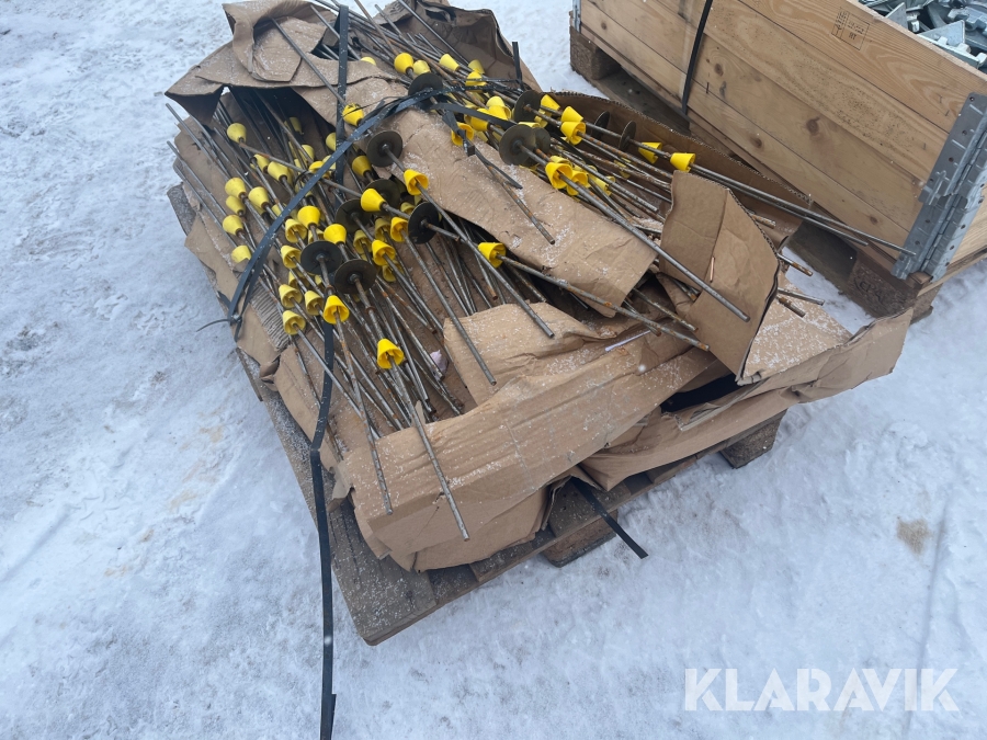 Formlås och distanser för väggjutning, Skellefteå, Klaravik