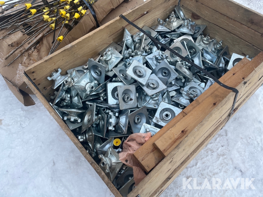 Formlås och distanser för väggjutning, Skellefteå, Klaravik