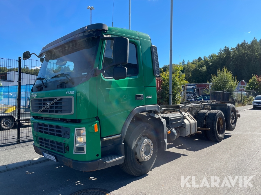 Lastbil chassi Volvo FM12 420, Partille, Klaravik auktioner