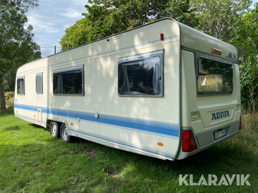 Husvagn Adria Unica C 743PU