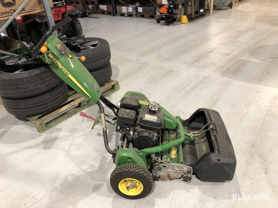 Singelklippare John Deere 220 E-cut hybrid -13