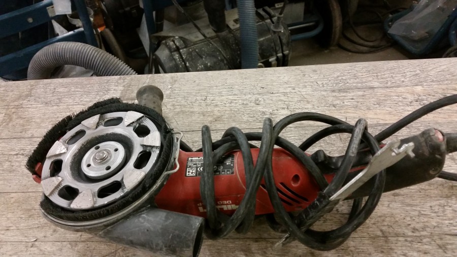 Slipmaskin för betong effekt ca 2kW