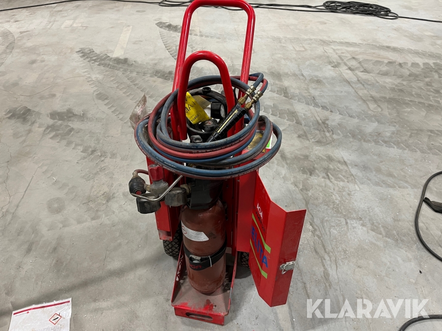 Gassvets med kärra, Hallstahammar, Klaravik auktioner