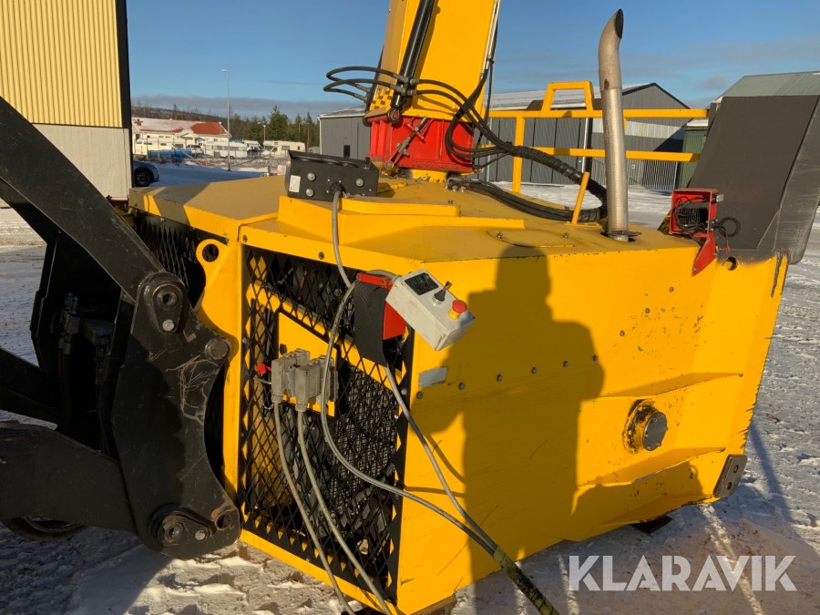 Motordriven snöslunga Artic Machine Am2500 6 cyl Iveco turbo diesel