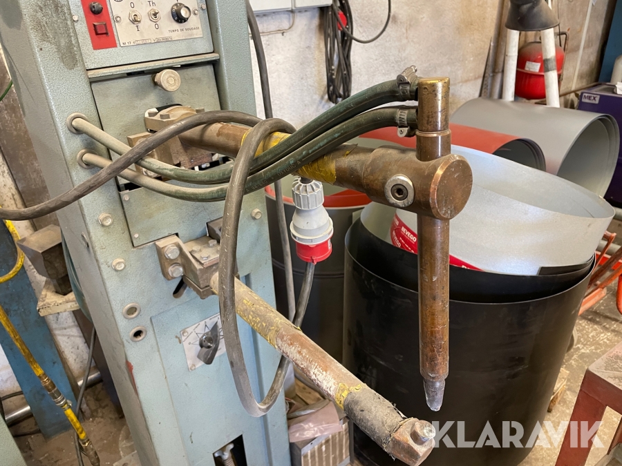 Punktsvets ARO N302, Västervik, Klaravik auktioner