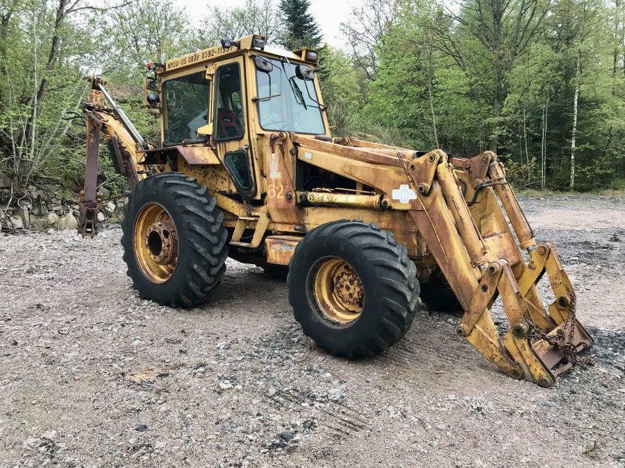 Klaravik Auktioner | Traktorgrävare Hymas 62S