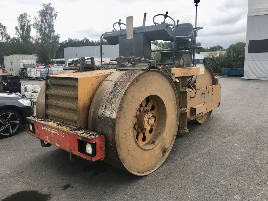 Klaravik Auktioner | Vält DYNAPAC CS14