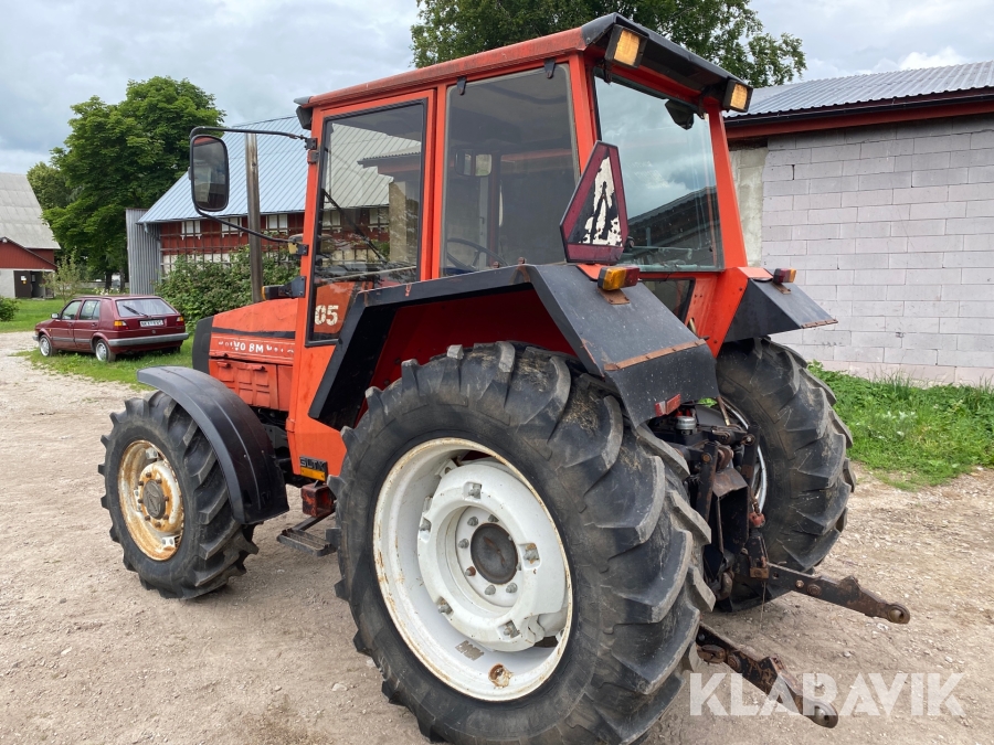 Traktor Volvo BM Valmet 505-4, Gotland, Klaravik auktioner