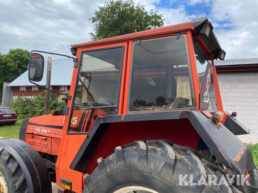 Traktor Volvo BM Valmet 505-4, Gotland, Klaravik auktioner