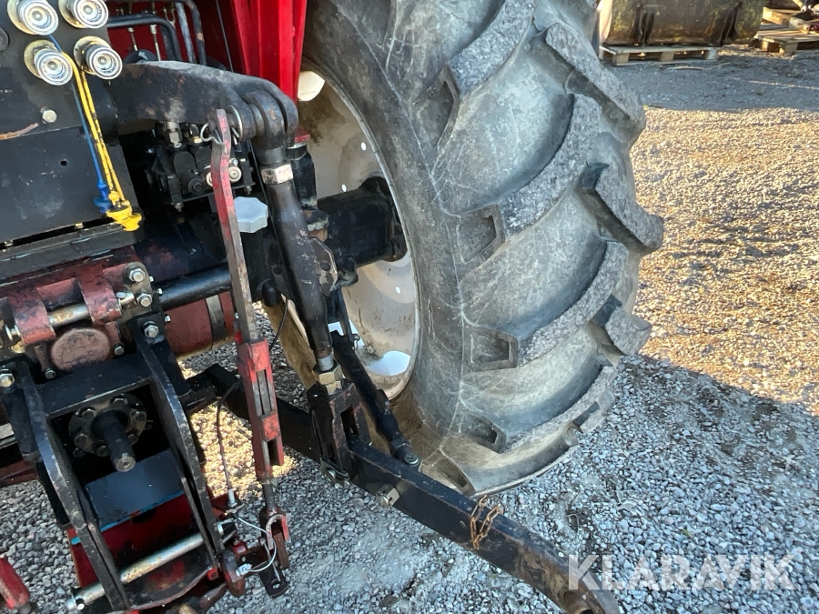 Traktor med lastare Unique Traktor UT954, Strängnäs, Klaravi