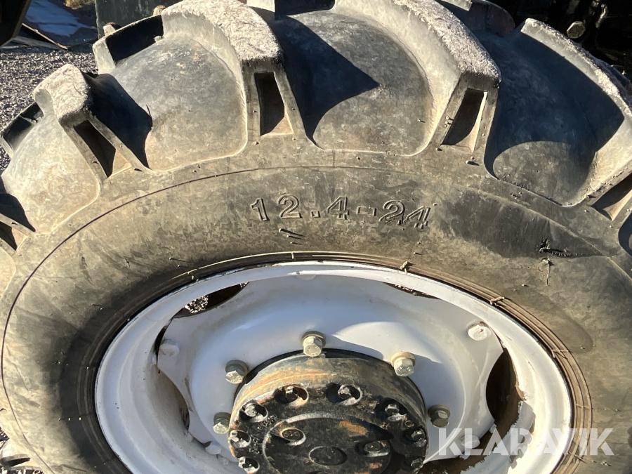 Traktor med lastare Unique Traktor UT954, Strängnäs, Klaravi