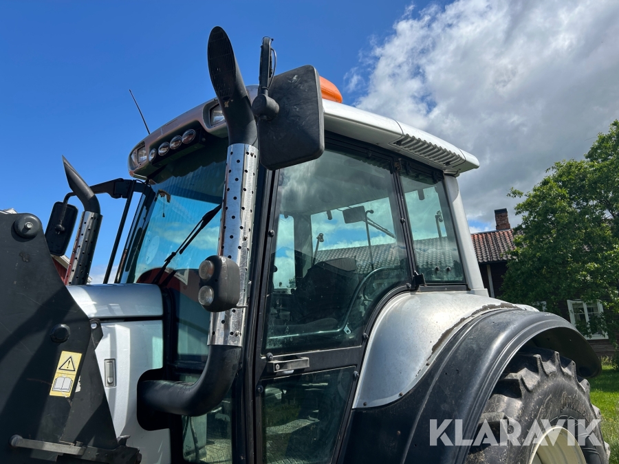 Traktor Valtra T140, Örnsköldsvik, Klaravik auktioner