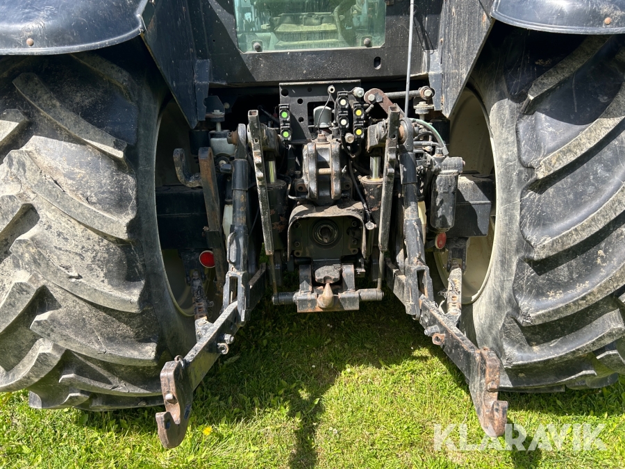 Traktor Valtra T140, Örnsköldsvik, Klaravik auktioner