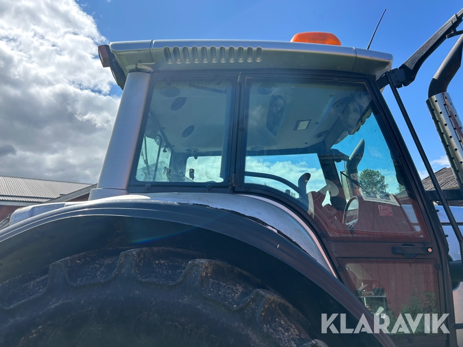 Traktor Valtra T140, Örnsköldsvik, Klaravik auktioner