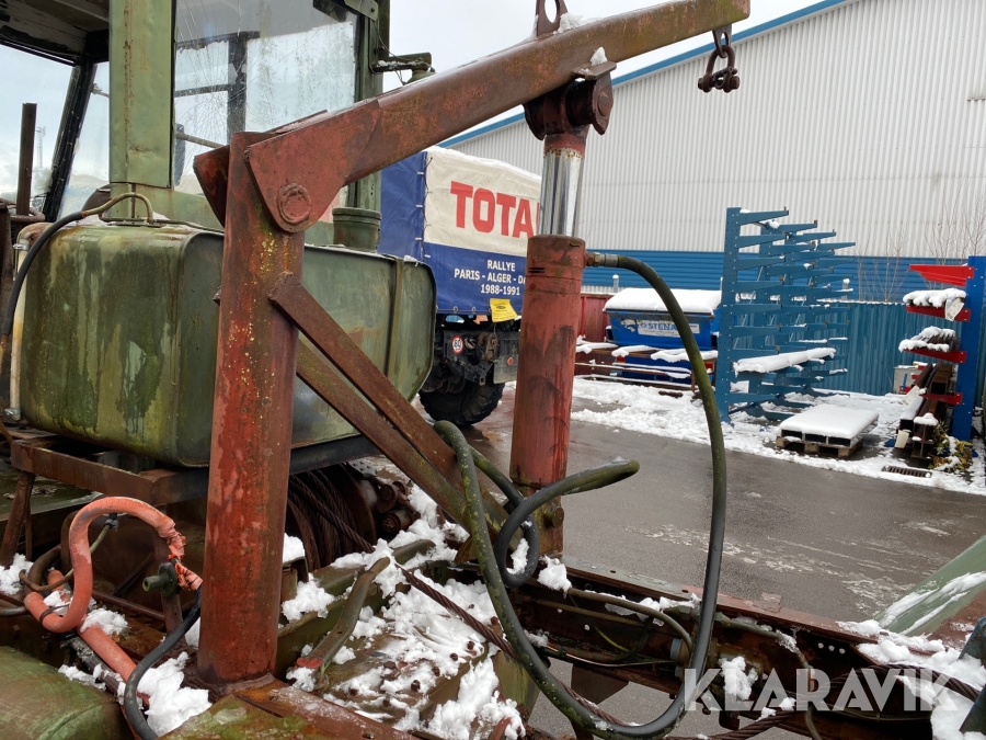 Arteleridragare AEC Matador, Kungsbacka, Klaravik auktioner