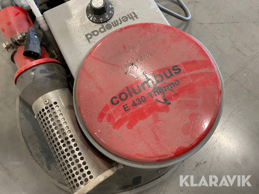 Klaravik Auktioner | Skurmaskin Columbus E 430 thermo