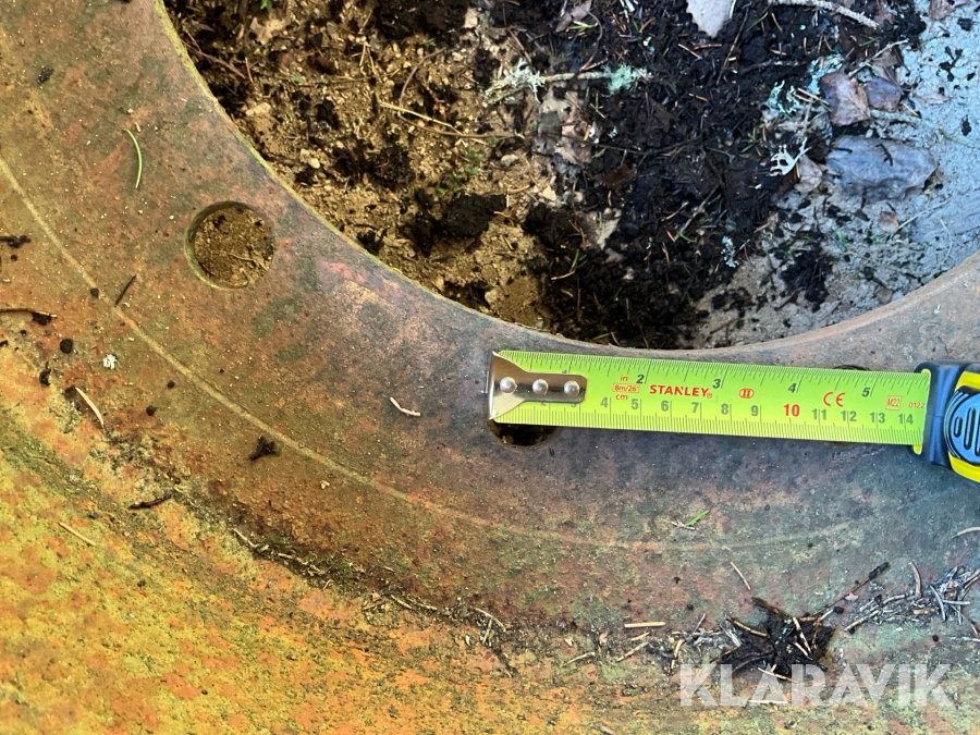 Lastmaskinsdäck med och utan fälg Michelin, Värnamo, Klaravi