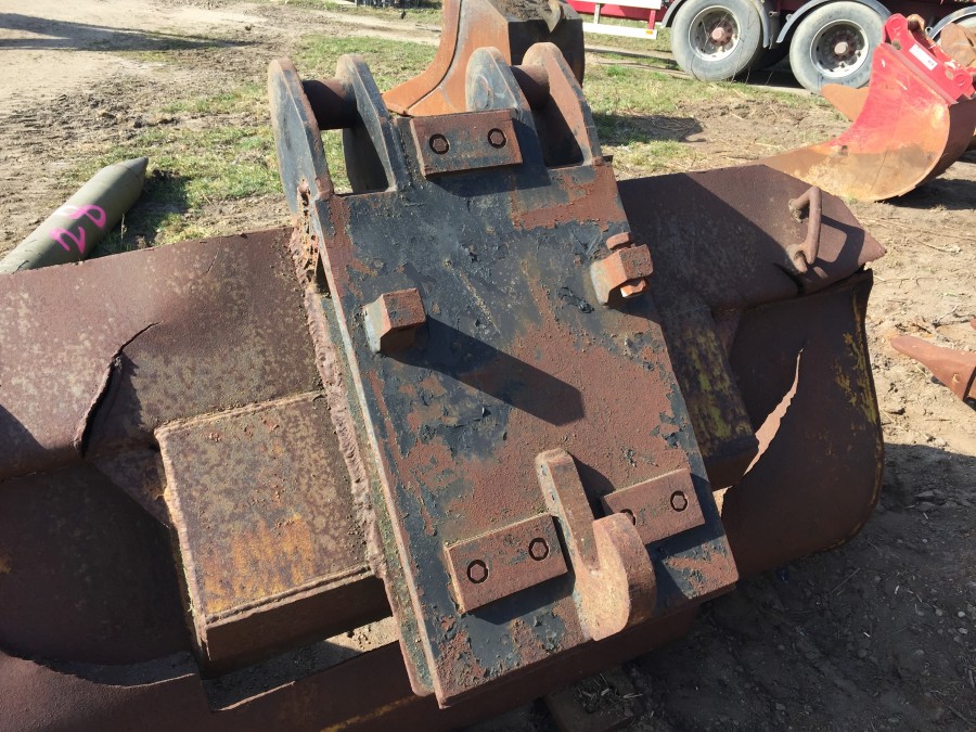 Klaravik Auktioner | Skopa / Fäste