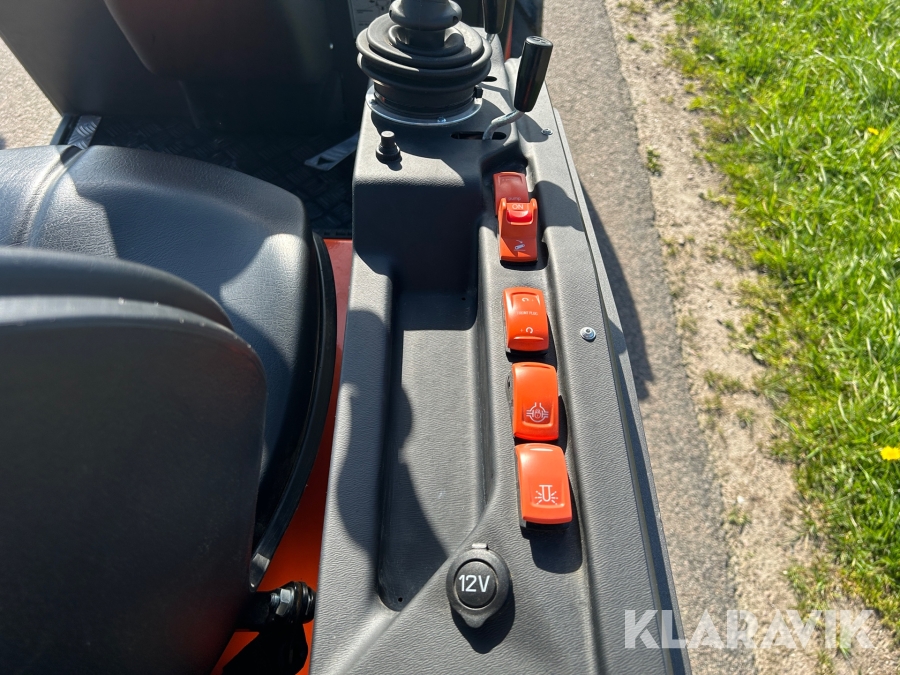 Kompaktlastare Castloader 825D, Åstorp, Klaravik auktioner