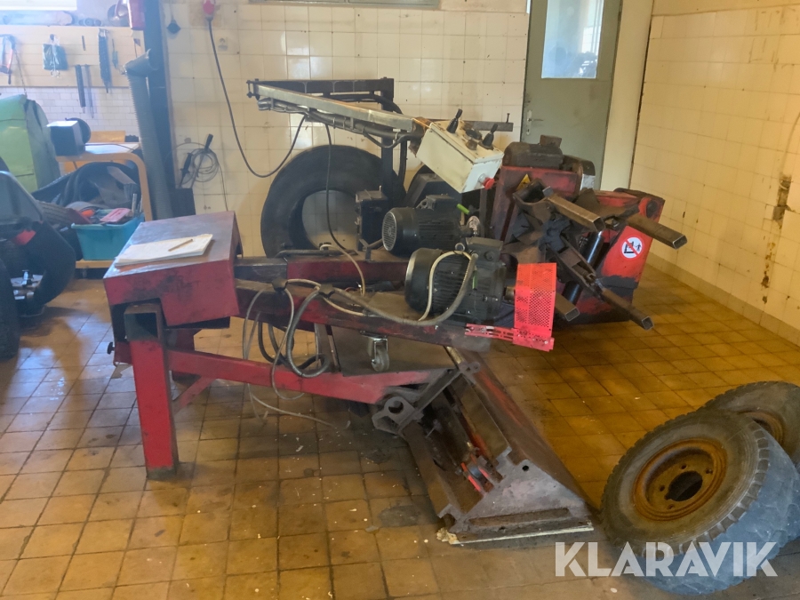 Klaravik Auktioner | Däckskärarmaskin Boxer king 52 MR