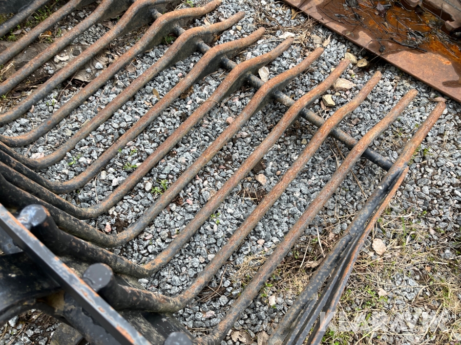 Stengrep, Norrtälje, Klaravik auktioner