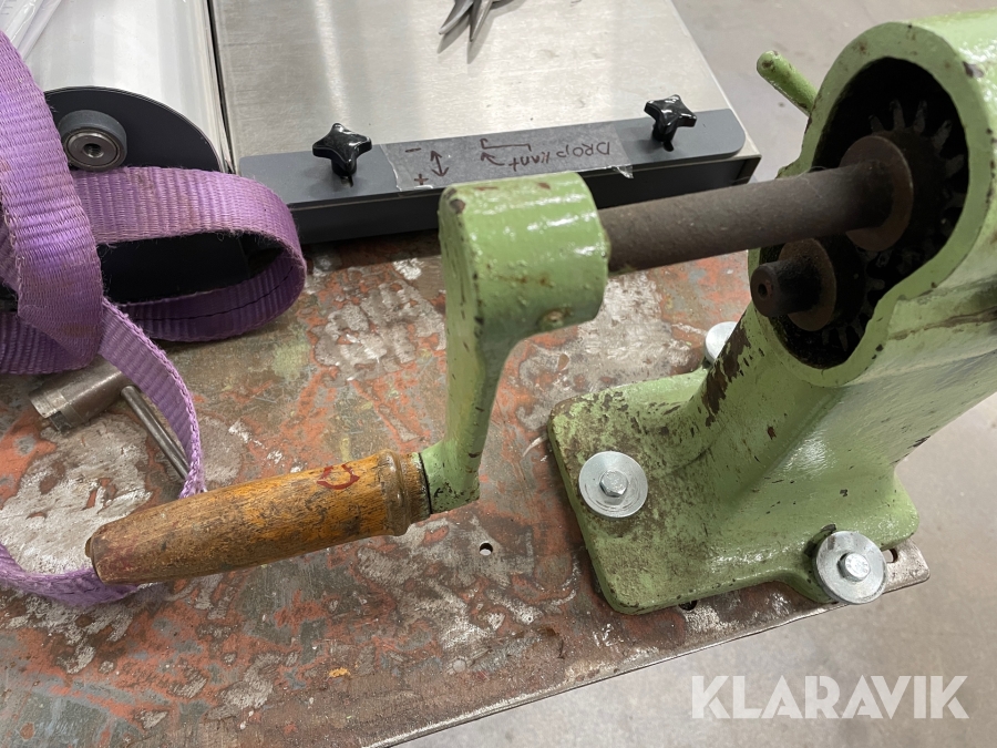 Manuell sickmaskin, Mölndal, Klaravik auktioner