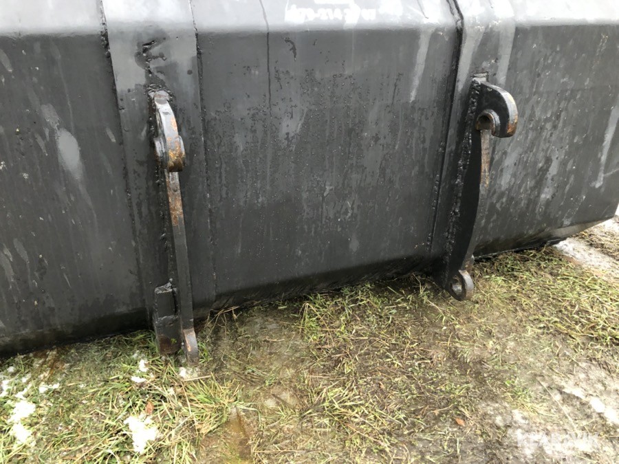 Snöskopa av lättviktsmetall