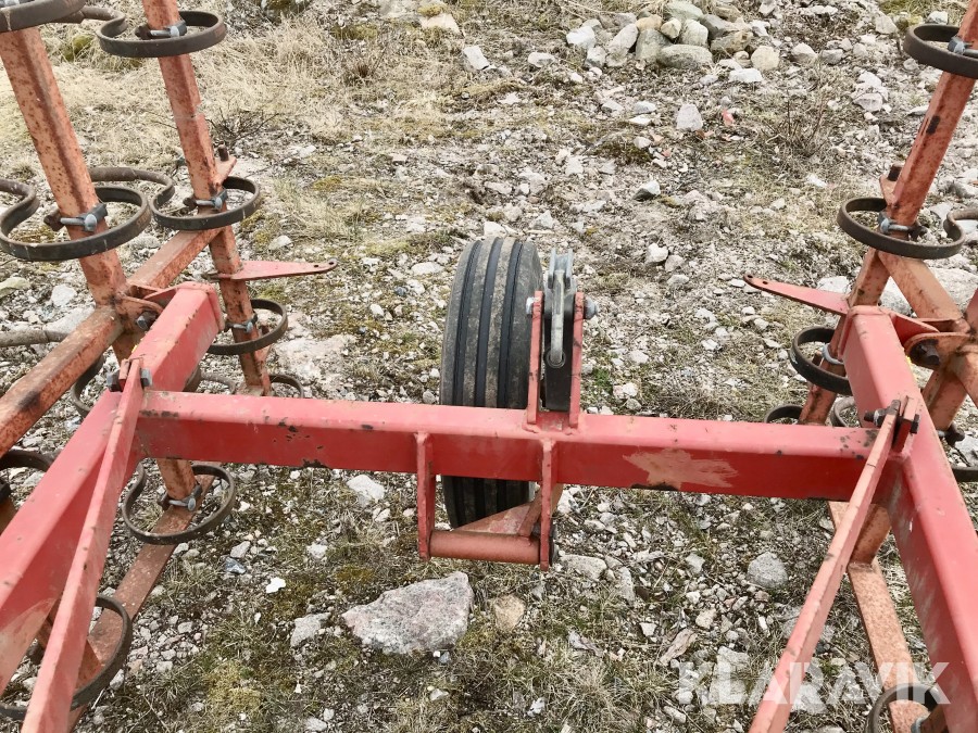 Klaravik Auktioner | Harv Kverneland TLA 5