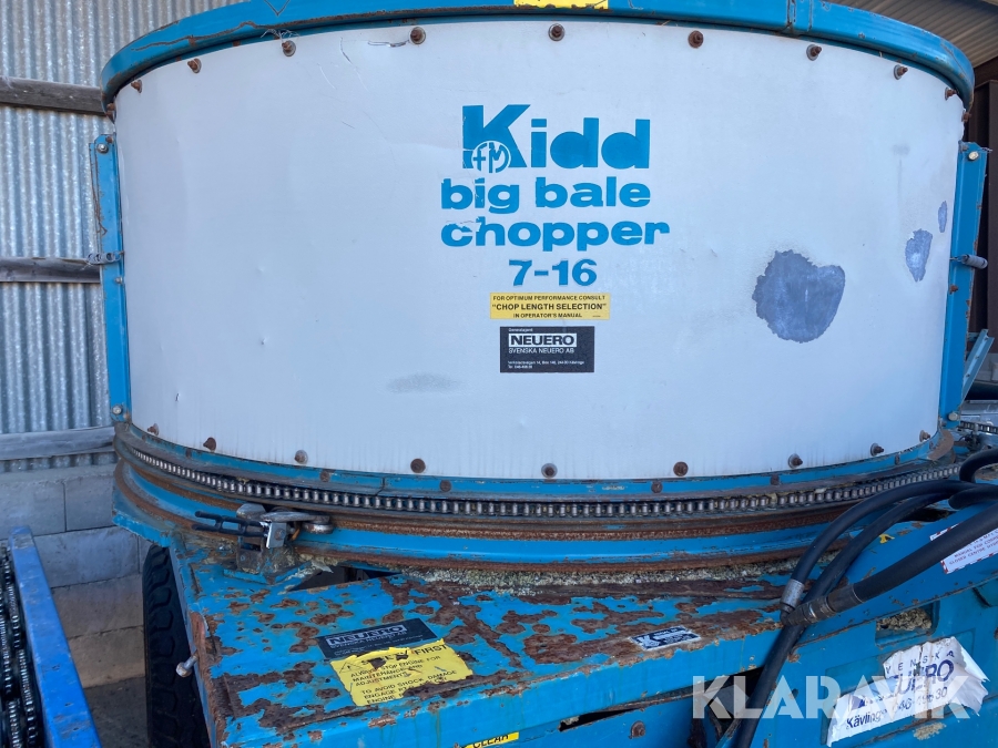 Klaravik Auktioner | Halmhack Kidd big bale chopper 7-16
